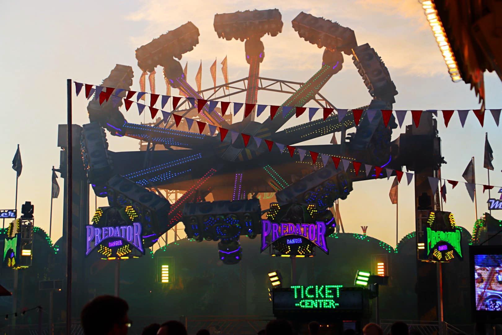 Attraktionen Archiv - Volksfest Nürnberg